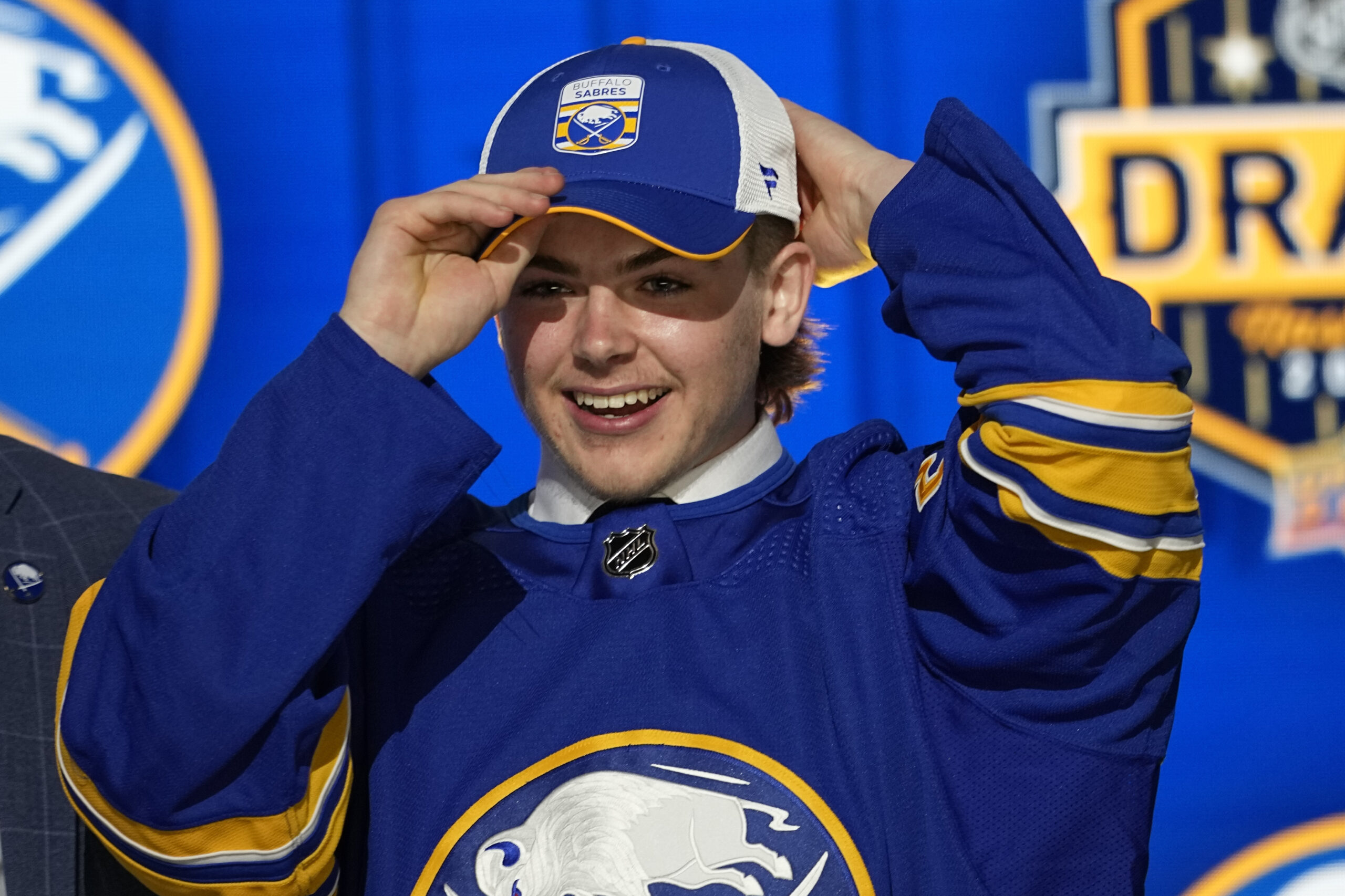 It’s a heist | News, Sports, Jobs - Observer Today